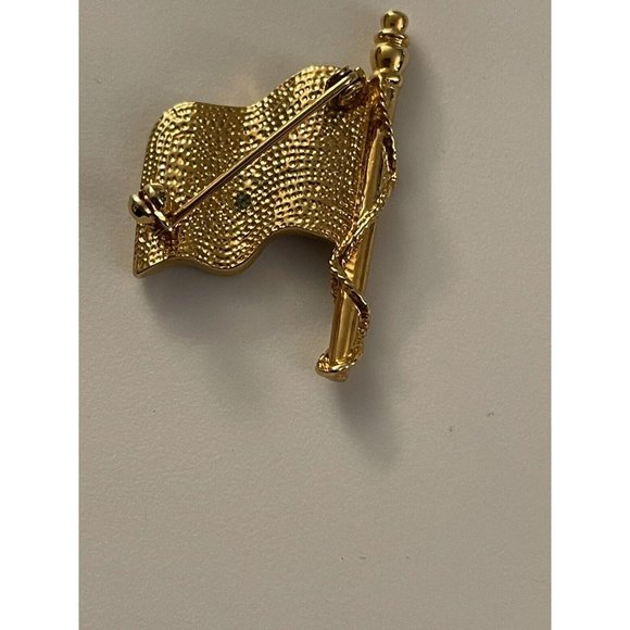 Jewelry | Vintage Usa Us Flag Pin Gold Colored C5 | Poshmark